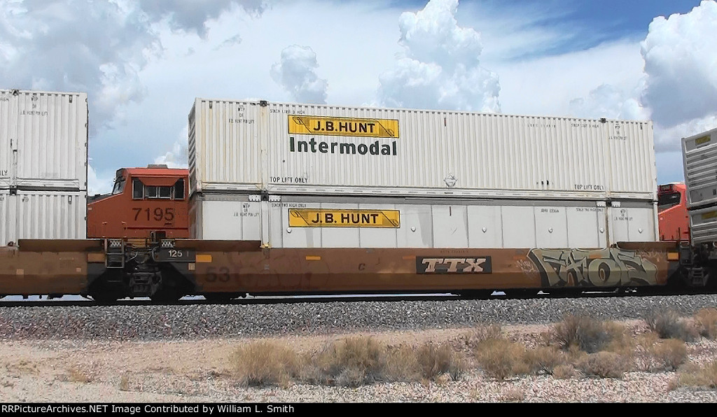 WB Intermodal Frt -2- at Goffs CA -2